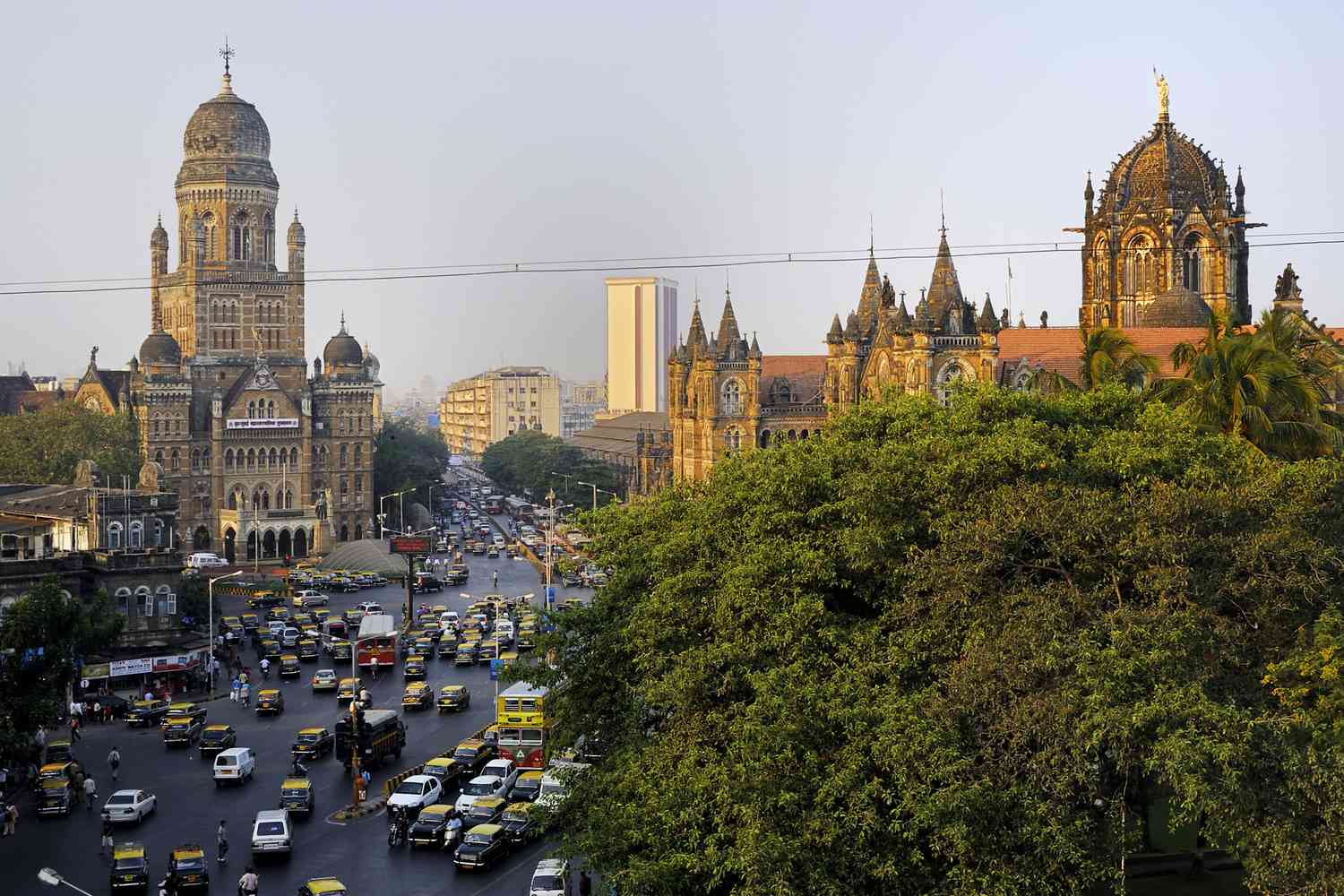 Colonial Architecture of Mumbai - Toliday Trip