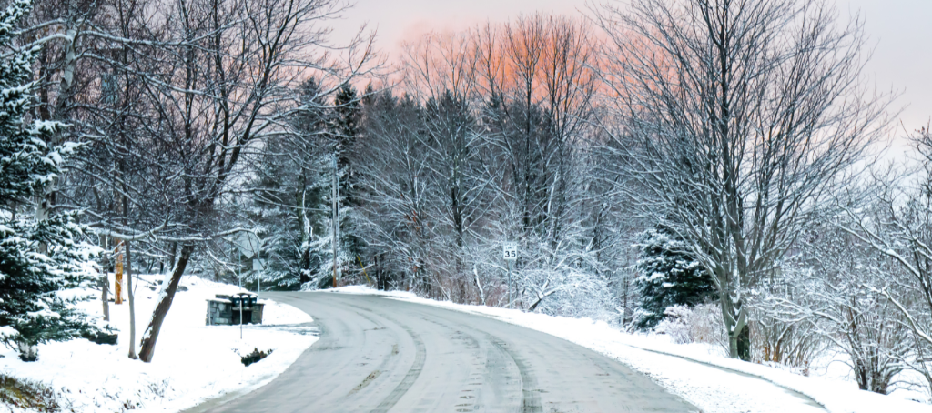 Winter Wonderland: Embracing the Magic of Snowy Escapes - Toliday Trip