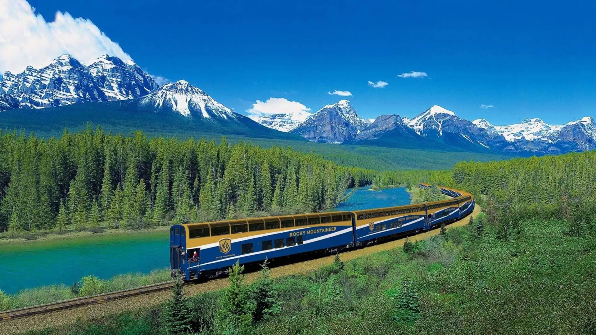 The Romance of Train Travel: Epic Journeys Across Continents - Toliday Trip