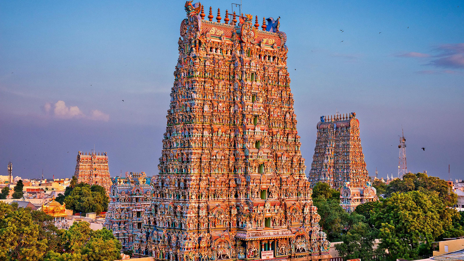 Top 5 Tallest Gopurams of Temple in India - Toliday Trip